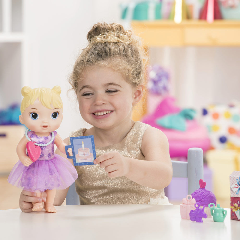 BONECA BABY ALIVE FESTA PRESENTES E8719